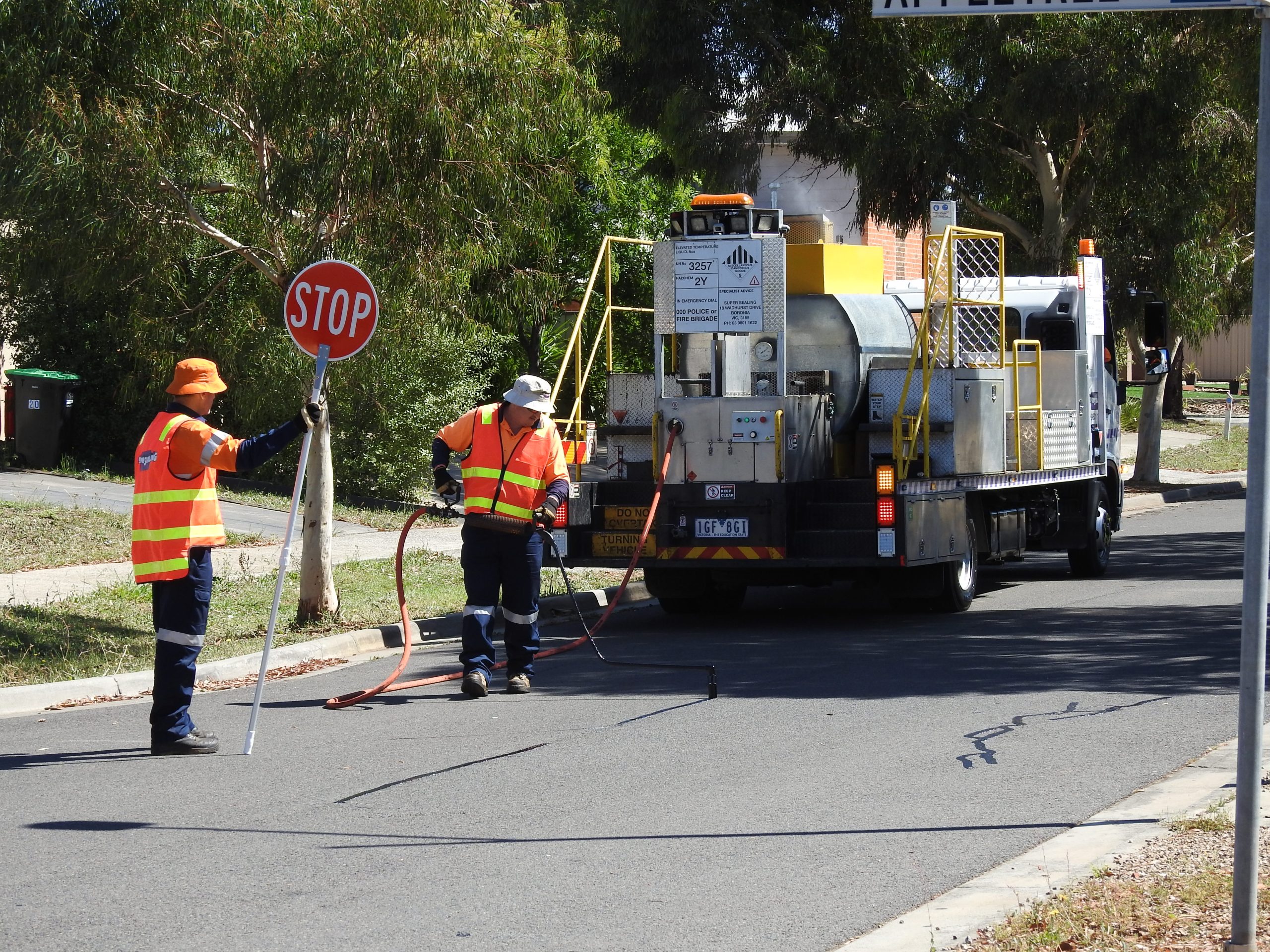 Road Maintenance Crack Sealing Project at Metropolitan Council ...